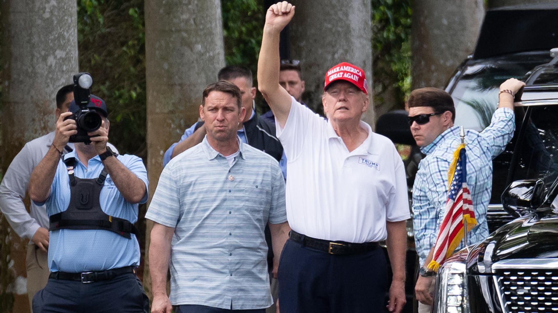 Trump signs executive orders on expanding IVF access | thv11.com