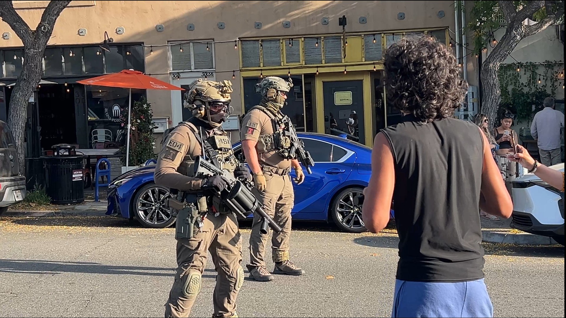 HSI immigration agents raid restaurant in San Diego South Park | thv11.com