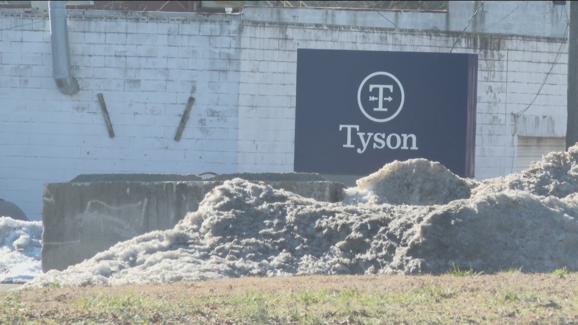 Tyson plant fire sends 26 to the hospital, officials say | thv11.com