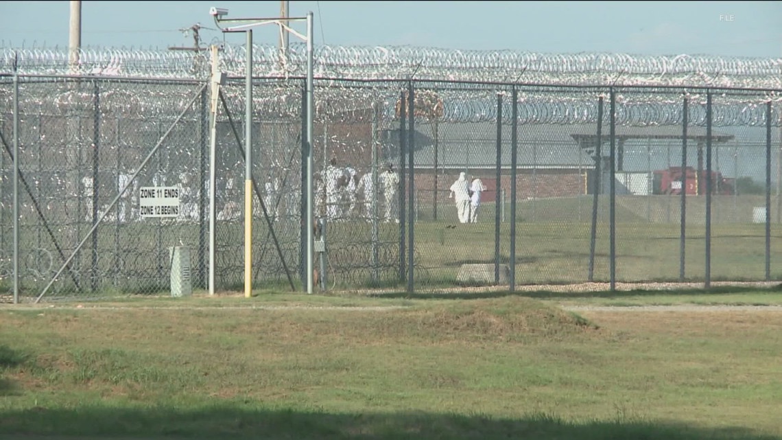 New Arkansas prison policy banning books mailed to inmates delayed ...