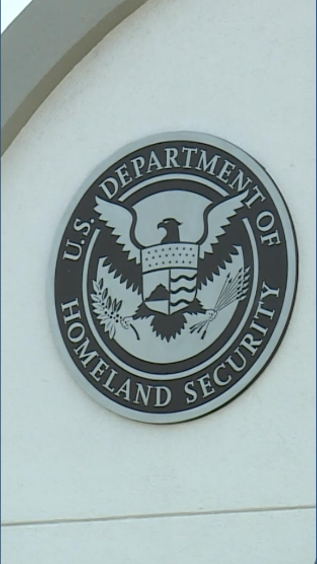 Man detained by ICE in Arkansas after immigration petition approval ...