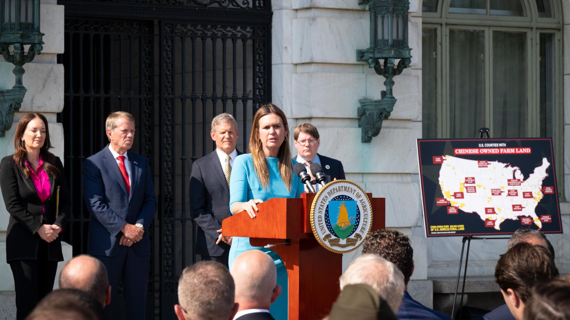 Arkansas governor joins Trump administration unveiling farm protection ...