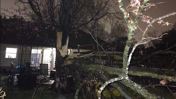 Damage left behind by overnight storms in Arkansas | thv11.com