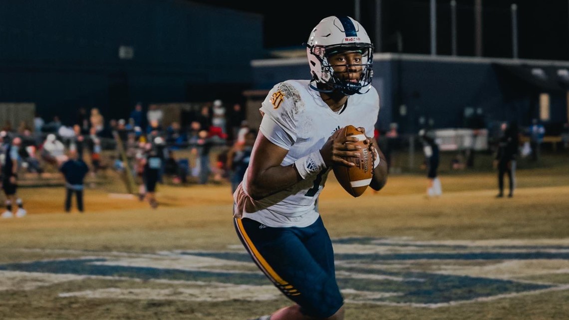 4-star quarterback KJ Jackson commits to Arkansas | thv11.com