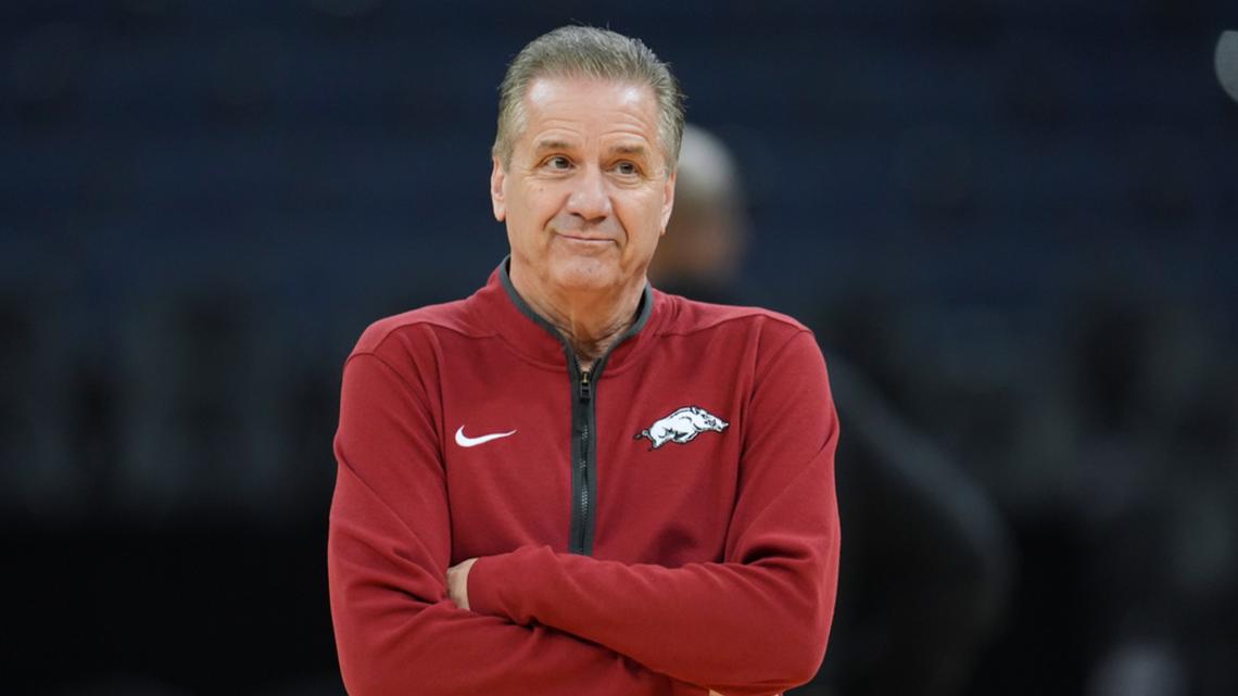 Coach Cal weighs in on Trump order regarding student athletes | thv11.com