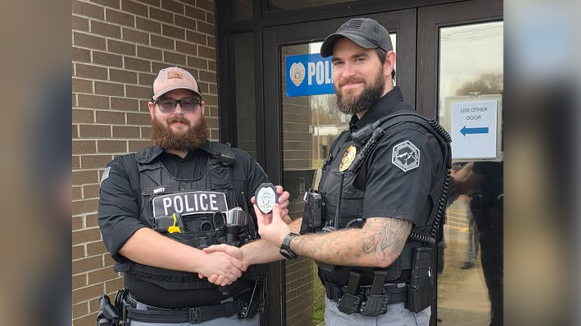 Arkansas SRO follows in his late father's footsteps | thv11.com