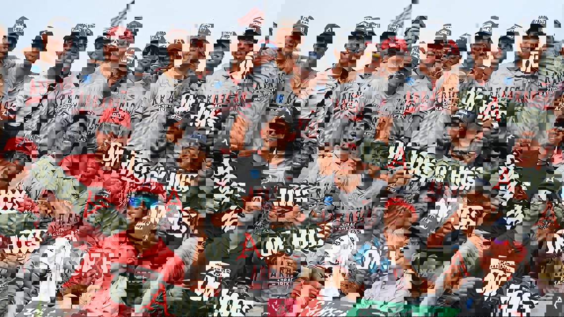 Razorback softball star receives special invite into pro softball ...