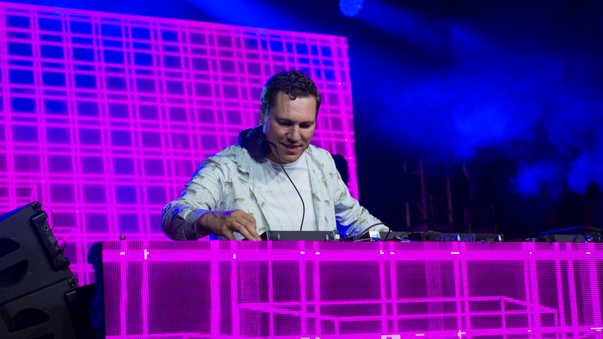 DJ Tiësto se presentará en el Super Bowl LVIII en Las Vegas | thv11.com