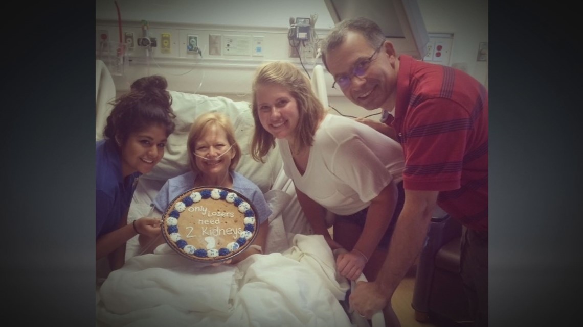 Mother of 5 teaches lesson of giving by donating kidney to stranger ...