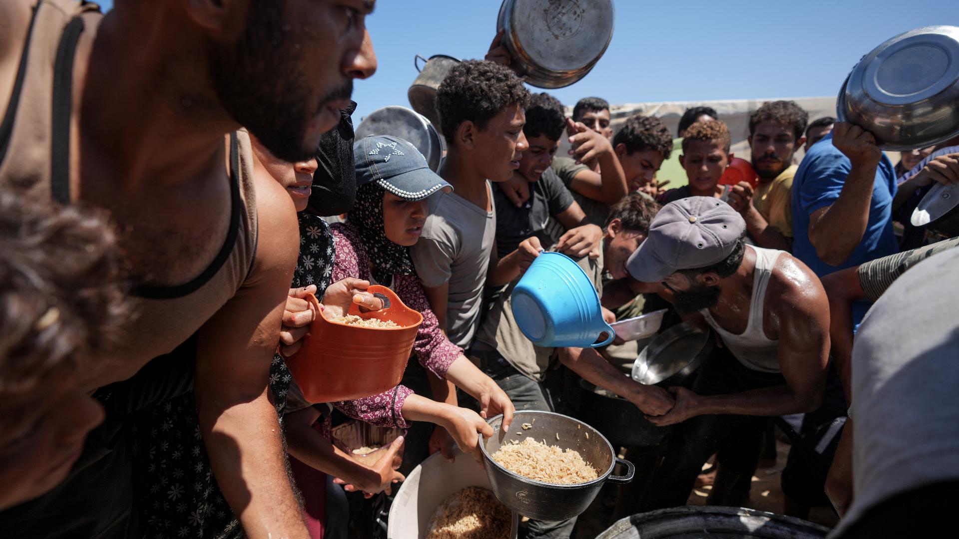 Netanyahu denies accusations that Israel is starving Gaza | thv11.com