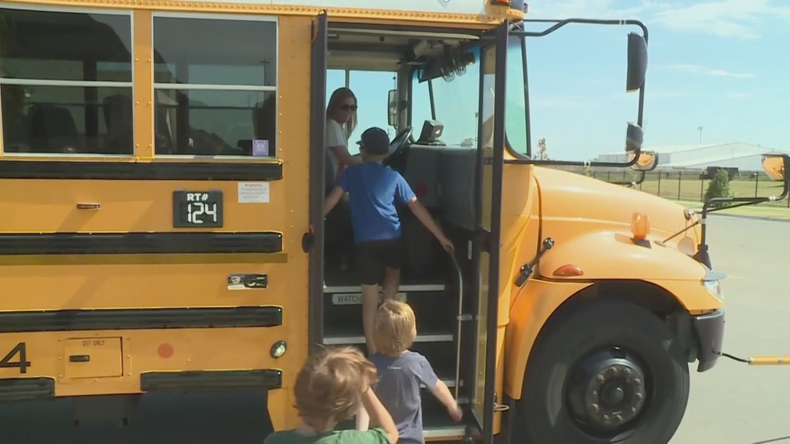 What drivers need to know as school traffic begins | thv11.com
