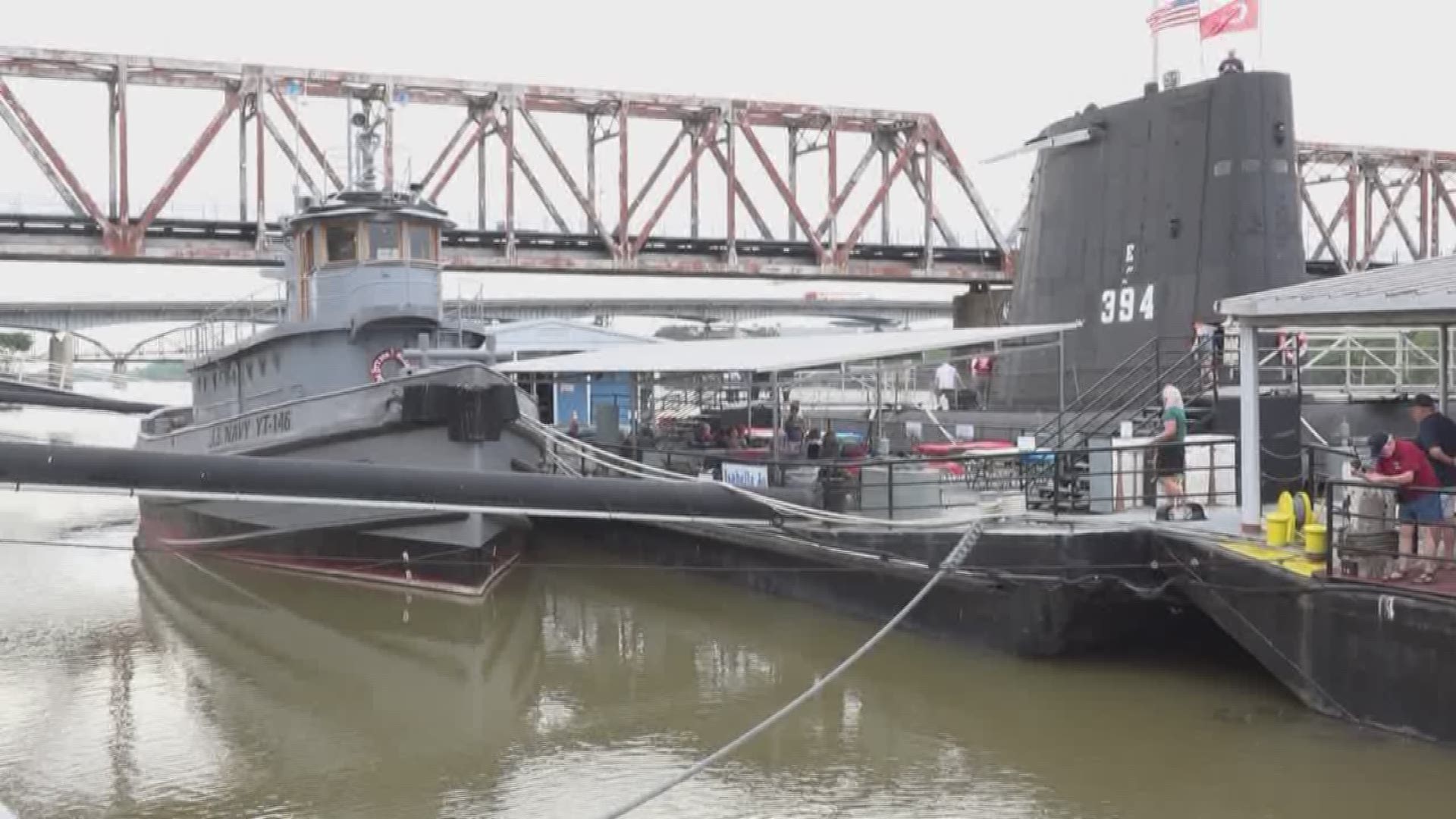 WWII navy veterans visit Razorback submarine | thv11.com