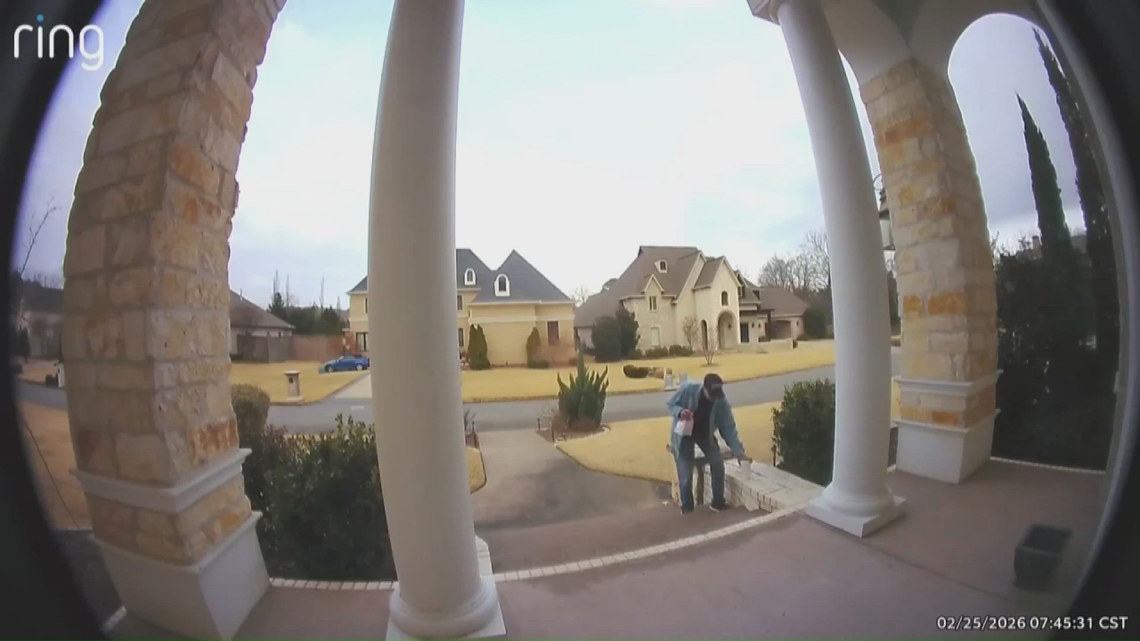 Little Rock family delivers helping hand to food delivery driver ...