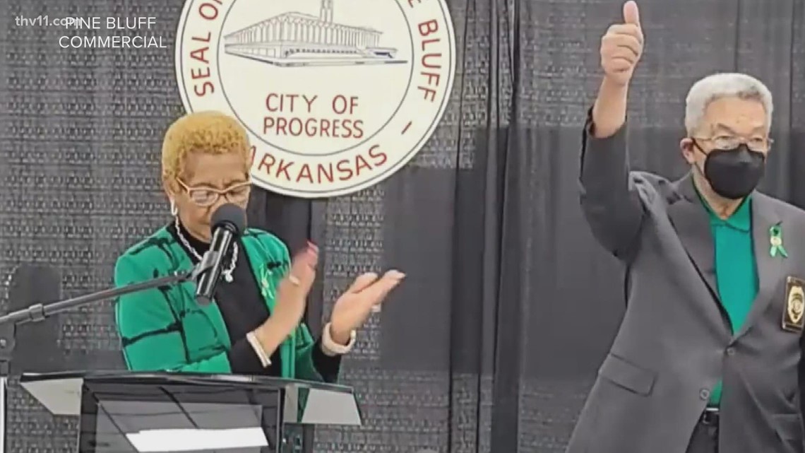 New Pine Bluff police chief takes on violence, at-risk youth | thv11.com