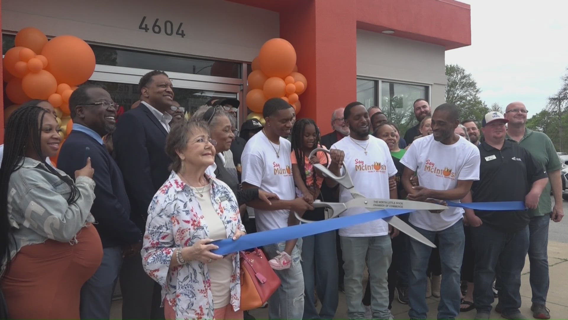 Say McIntosh Family Restaurant opens second location in North Little ...