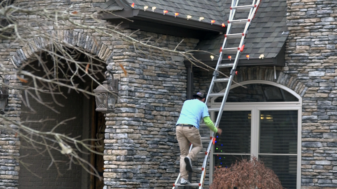 How to not fall off your roof this holiday season | thv11.com