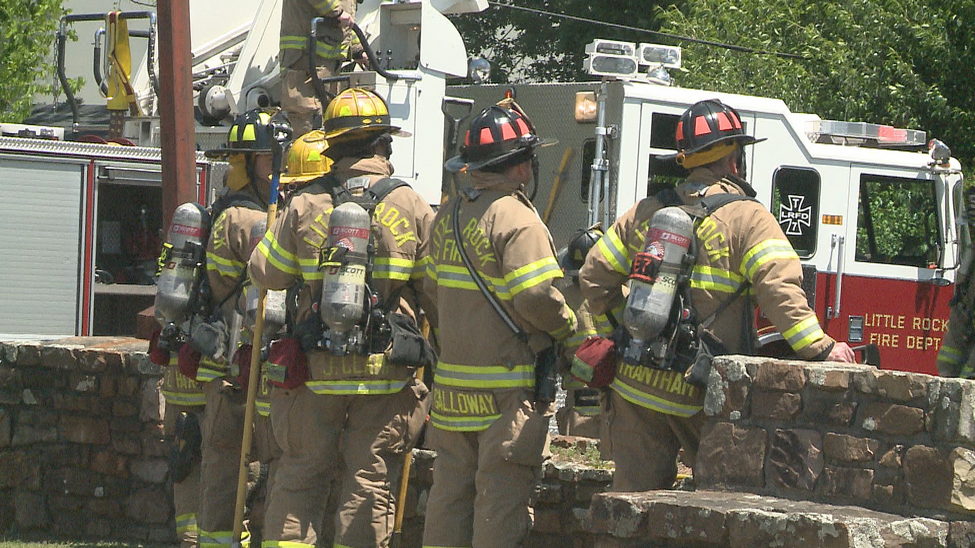 Little Rock firefighters put out massive fire at Ozark Country ...