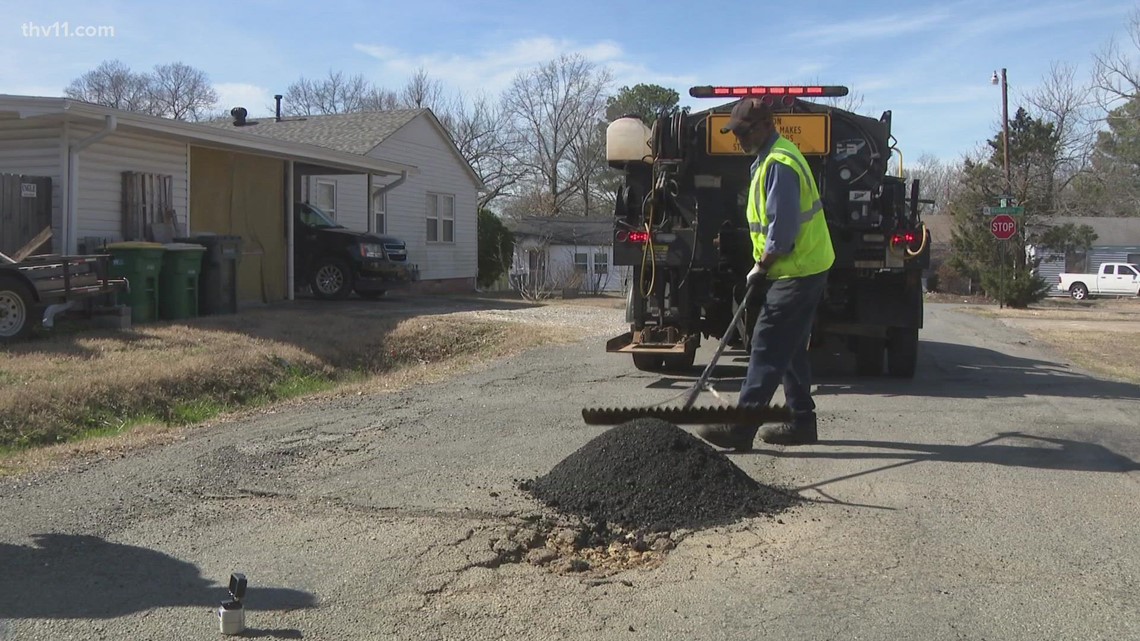 Arkansas crews see more potholes due to weather change | thv11.com