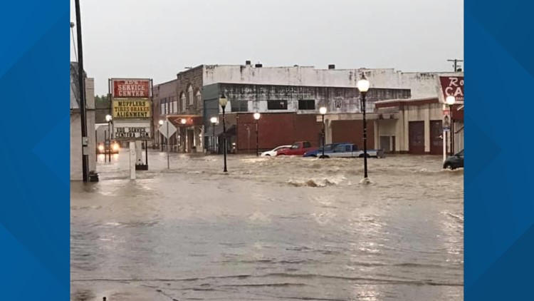 City of Waldron experiencing major flood on roadways | thv11.com