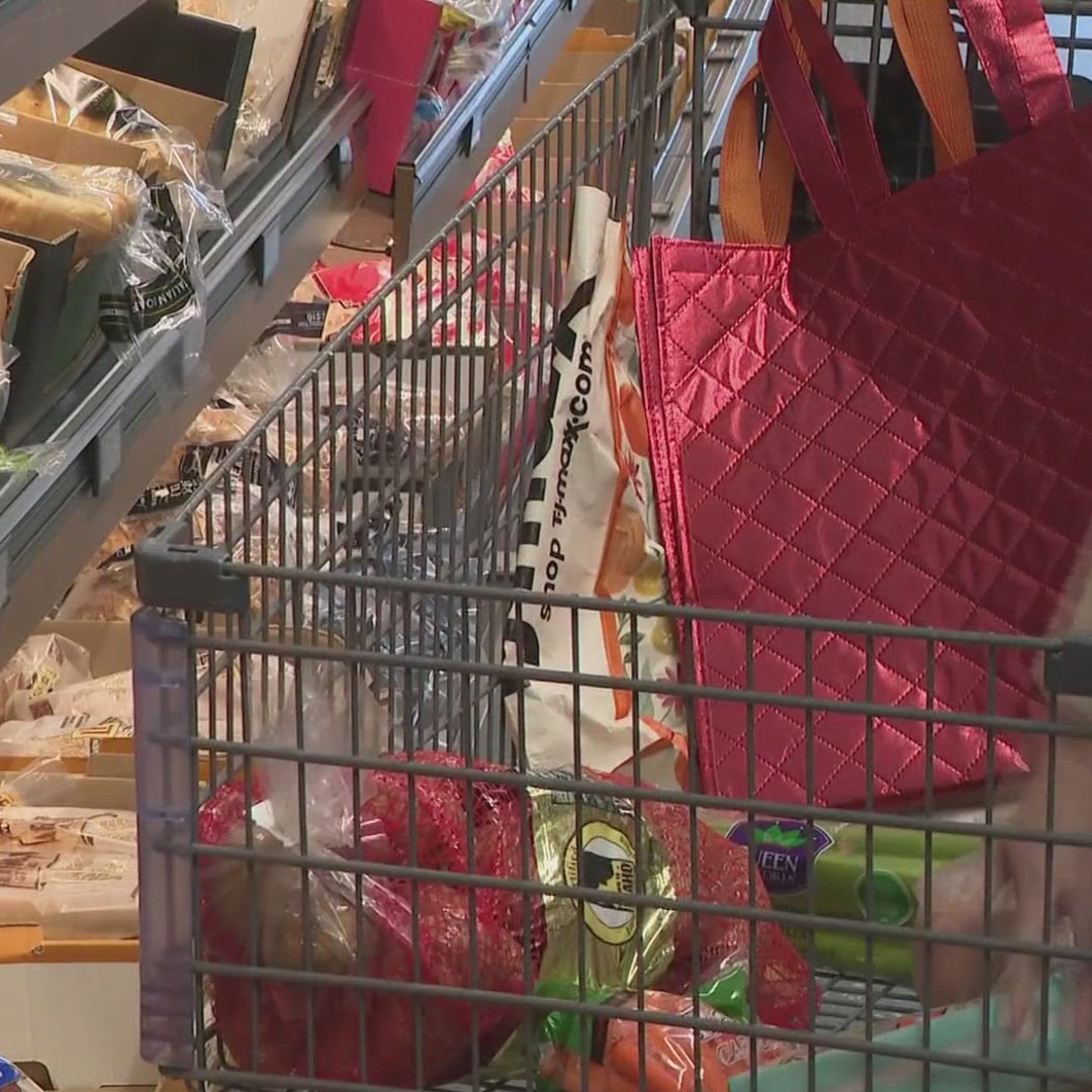 City of Little Rock hosting food giveaway at grocery store | thv11.com
