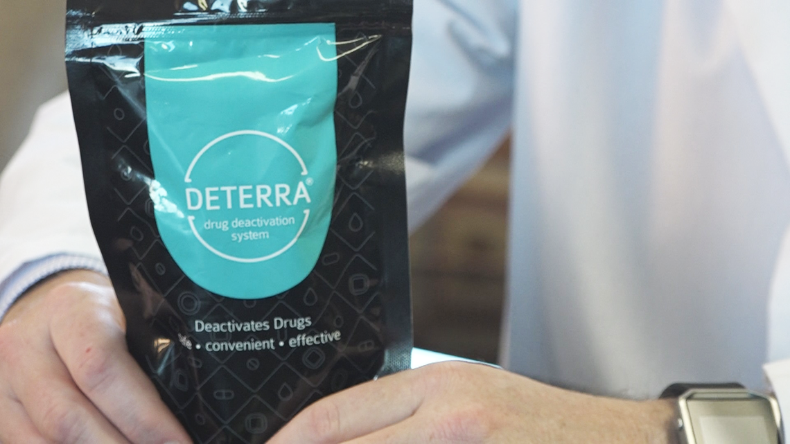Deterra bag claims to dispose of unwanted drugs from home | thv11.com