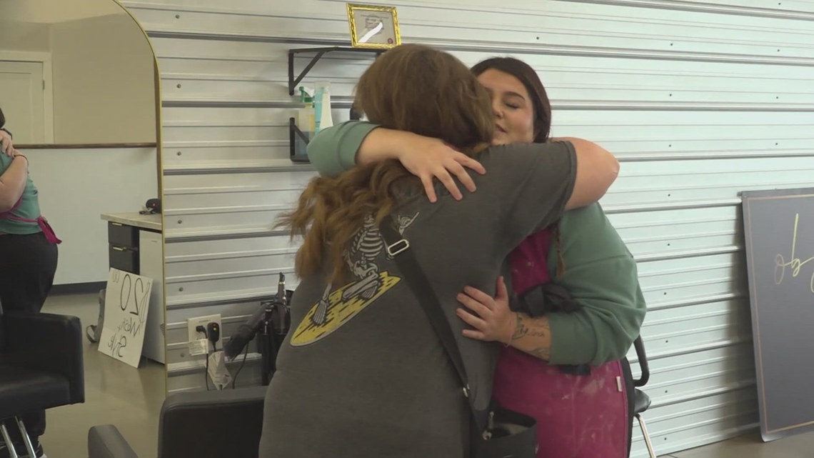 Arkansas resident offers salon special that inspires | thv11.com
