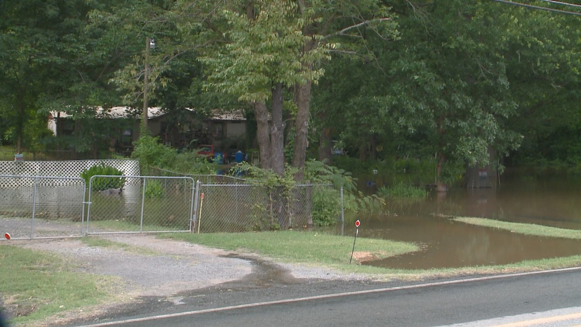 Major flooding expected at Lake Conway, residents should take ...