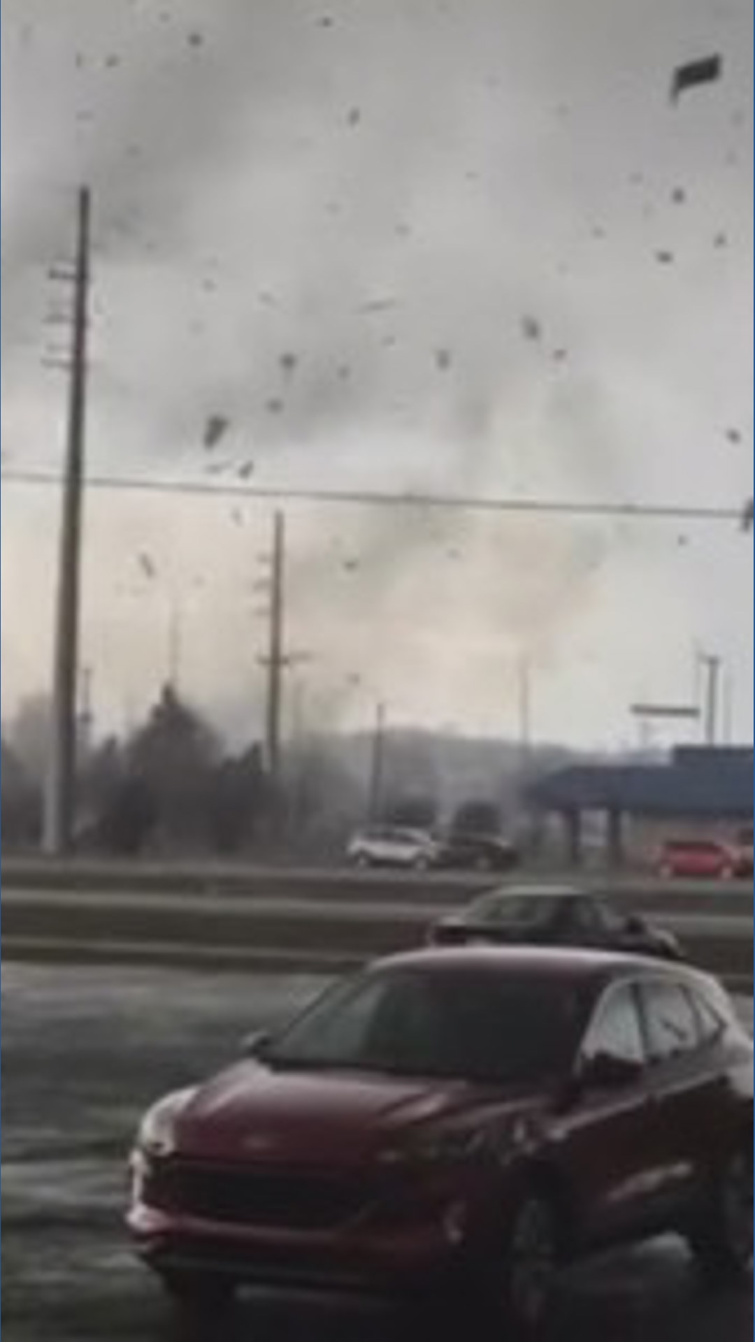 Deadly tornadoes hit Michigan & Oklahoma | thv11.com