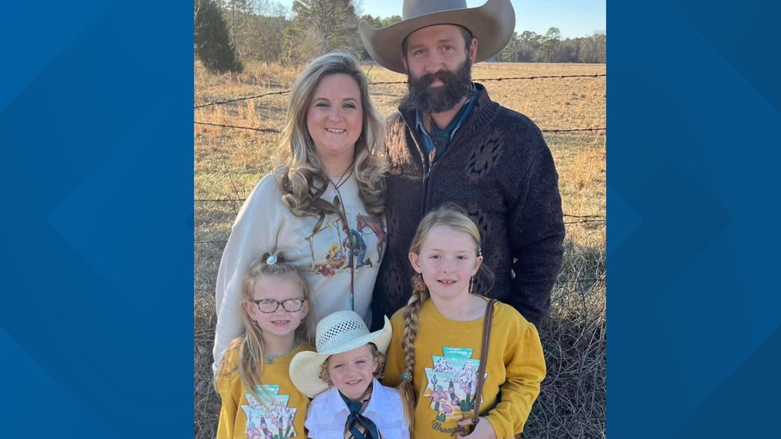 Arkansas pastor hit by train released from hospital | thv11.com