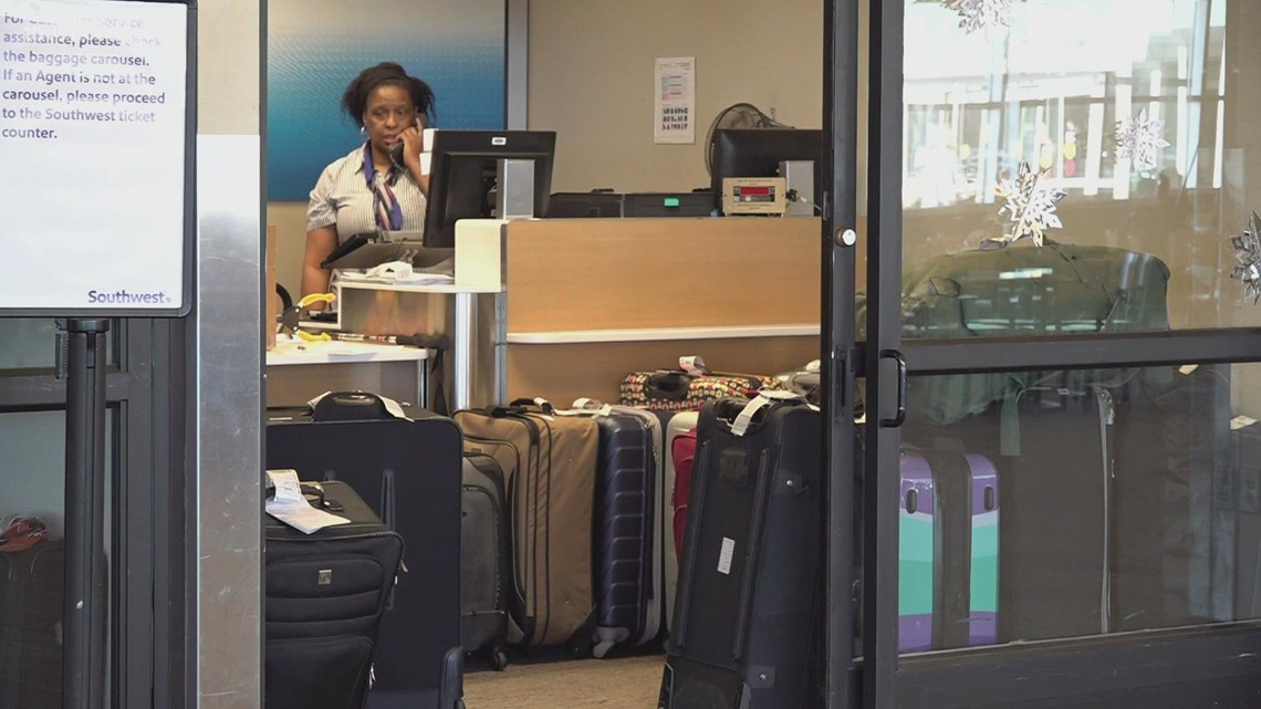 Experts give advice on how to handle flight cancellations | thv11.com