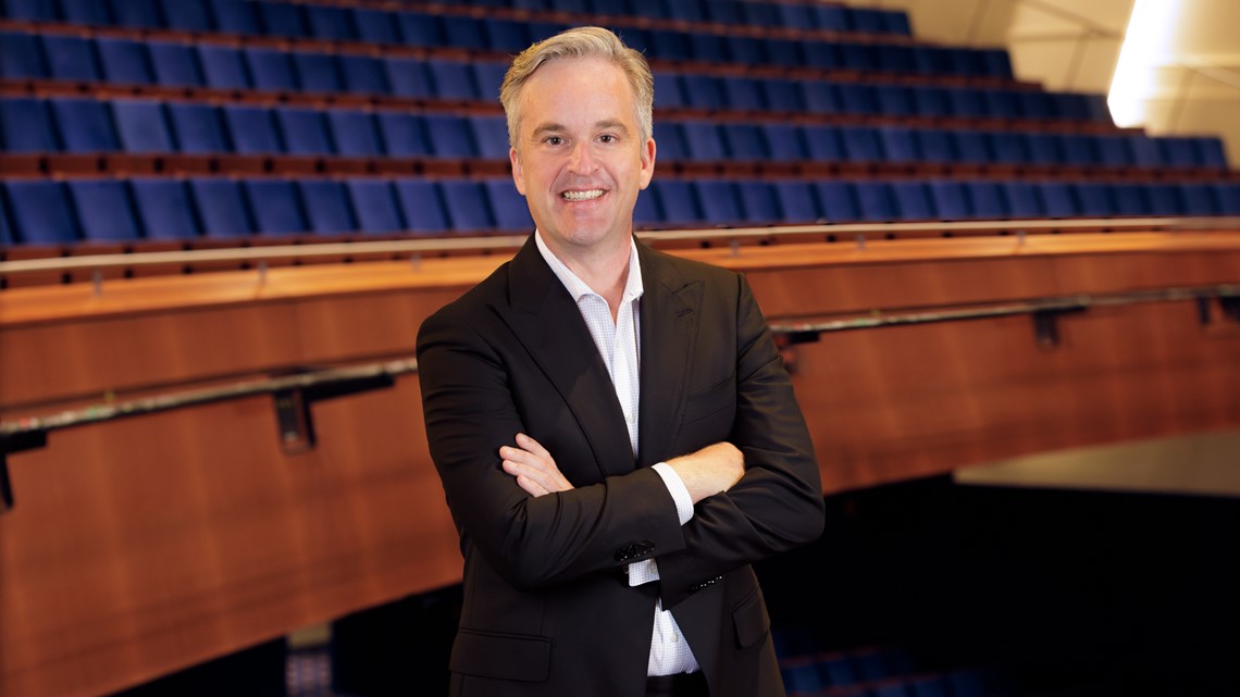 Arkansas Symphony Orchestra appoints new director | thv11.com