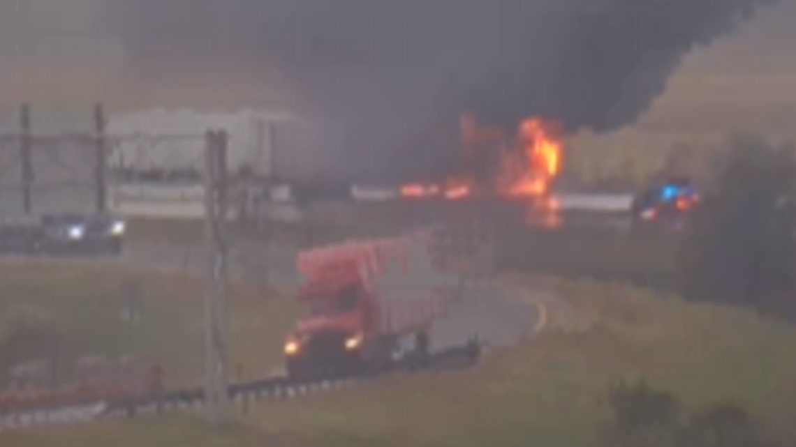 Accident and fire reported on I-55 in Crittenden Co. | thv11.com