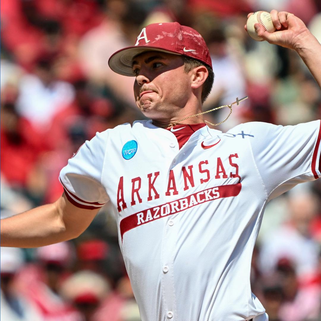 Arkansas baseball beats Creighton, advances to NCAA Super Regional ...