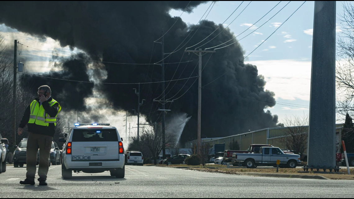 Crews responding to massive industrial fire in northwest Arkansas ...