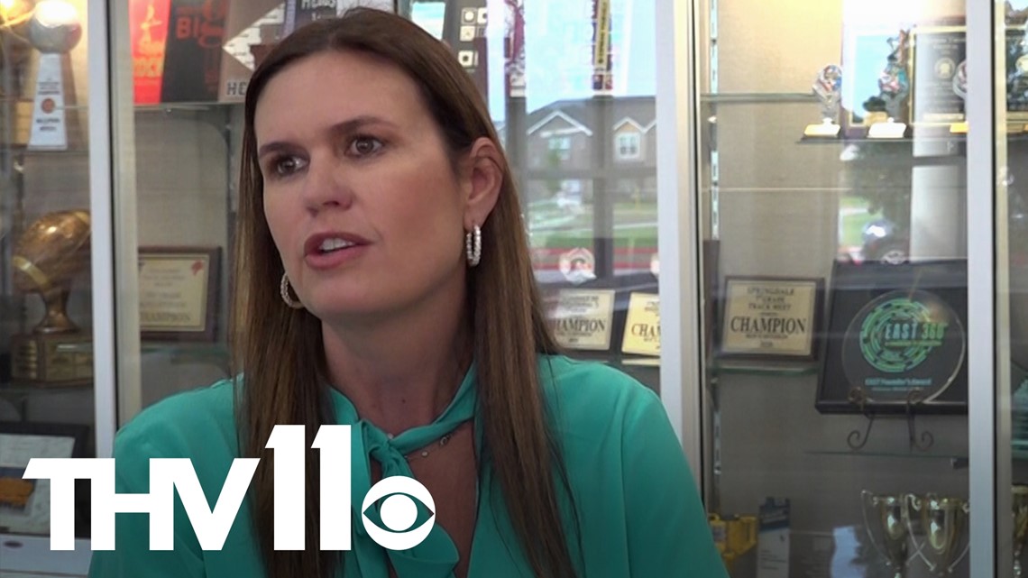 Gov. Sarah Sanders discusses purchase of $19K lectern | thv11.com