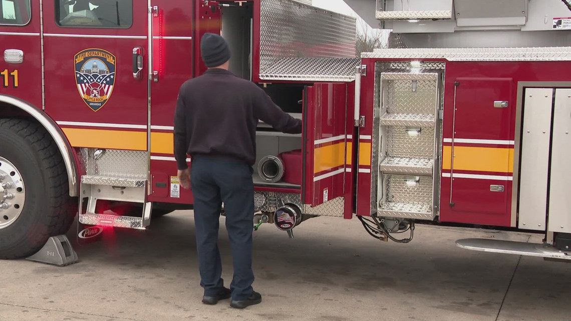 Little Rock firefighters approve a contract leading to possible ...