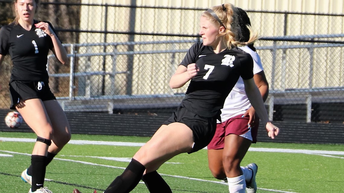 Senior Shout Out: Robinson's Mackenzie Frederick | thv11.com