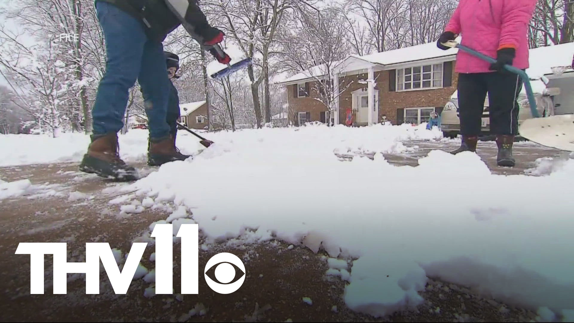 Expert provides tips to avoid frostbite during cold weather | thv11.com