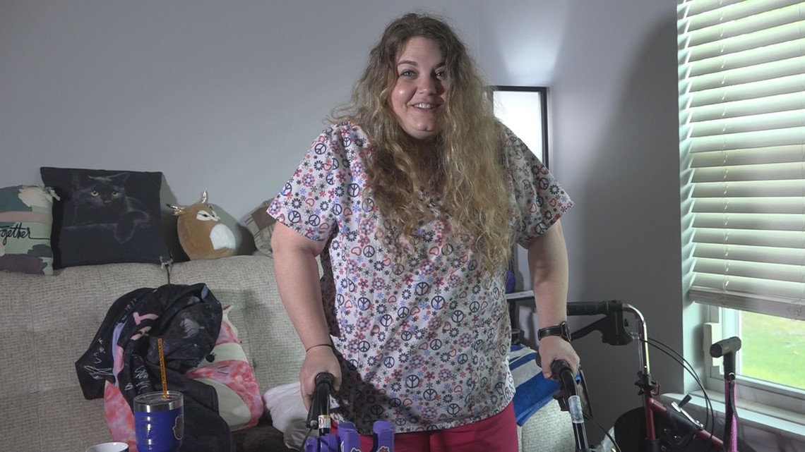 Back surgery leaves nurse of more than 15 years paralyzed | thv11.com