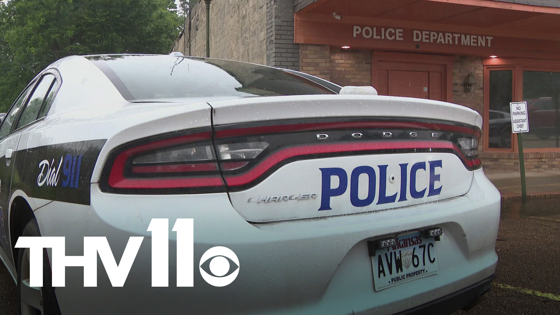 One dead, two injured after shooting in Holly Grove | thv11.com