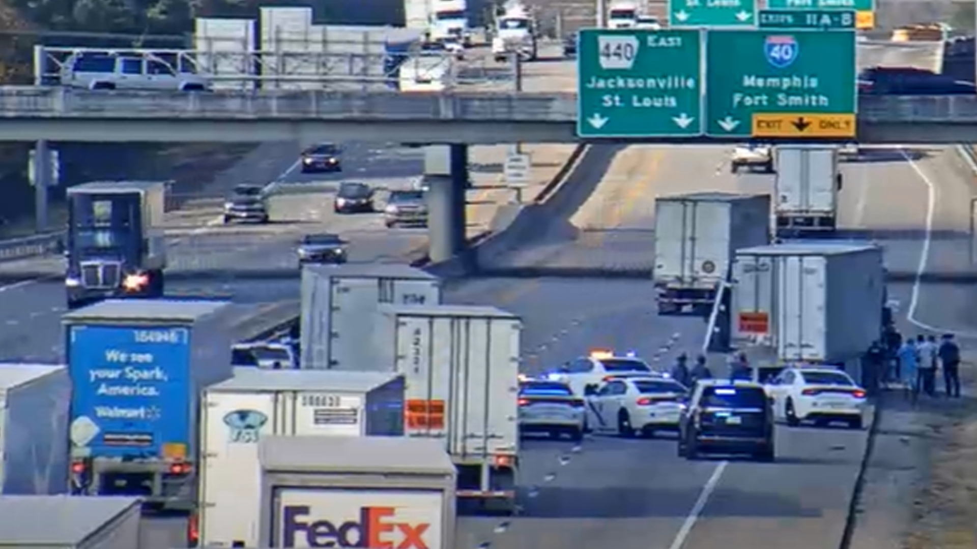 Accident involving 18-wheeler on I-440 now clear | thv11.com