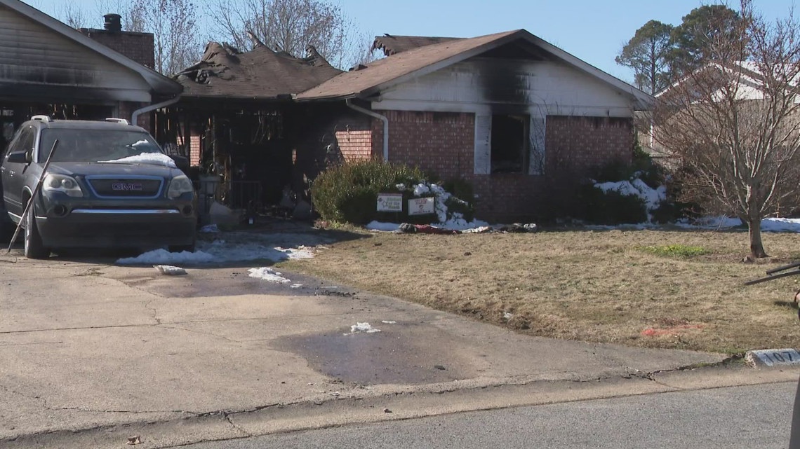 Two house fires in Jacksonville take the lives of three people | thv11.com