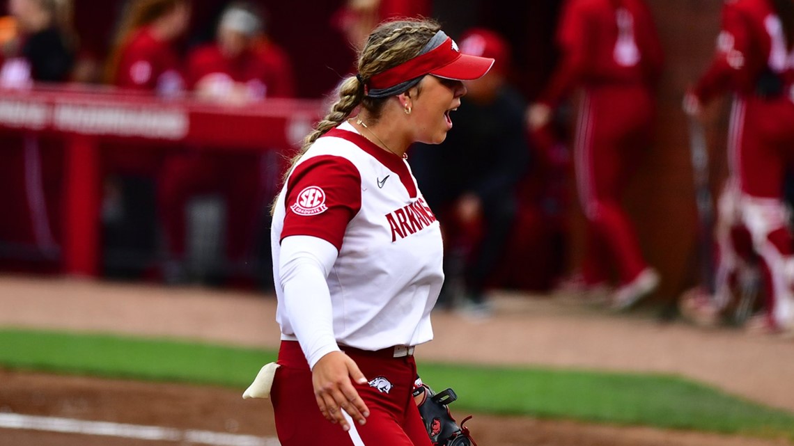 Arkansas pitcher Morgan Leinstock earns second SEC weekly honor | thv11.com