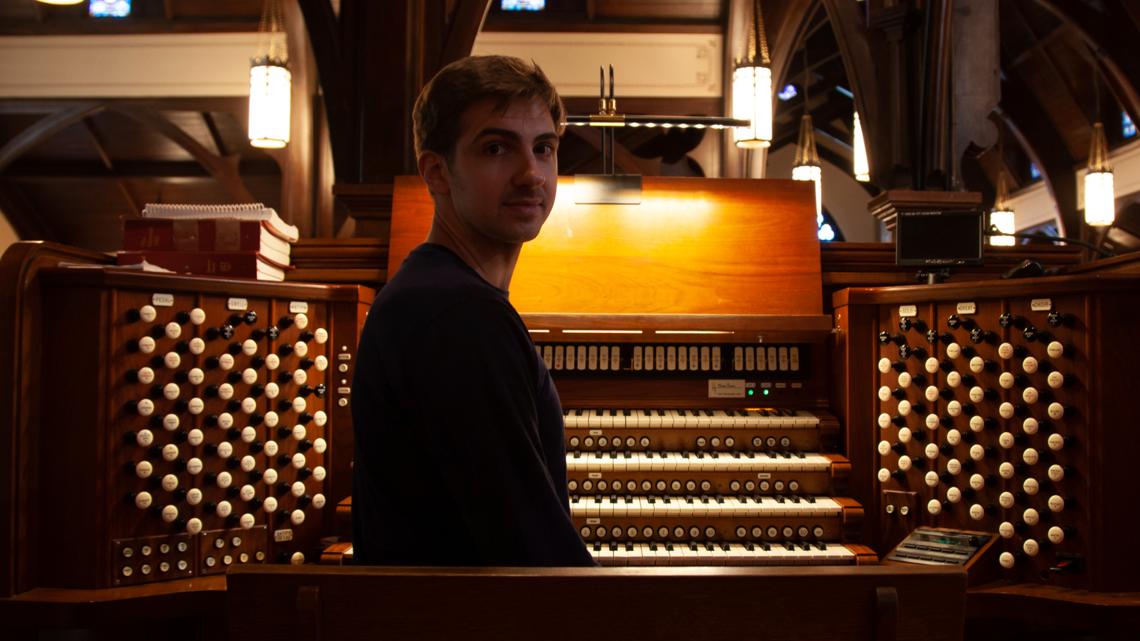 An Arkansas organist is playing 18 hours of Bach this year | thv11.com