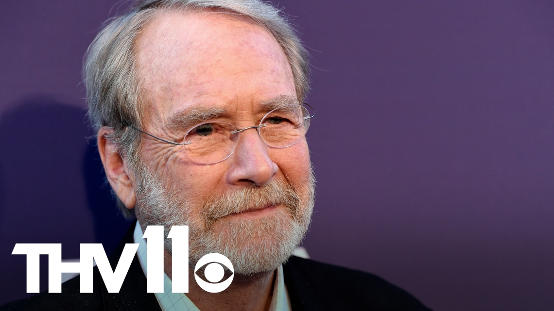 Comic and actor Martin Mull dies at 80 | thv11.com