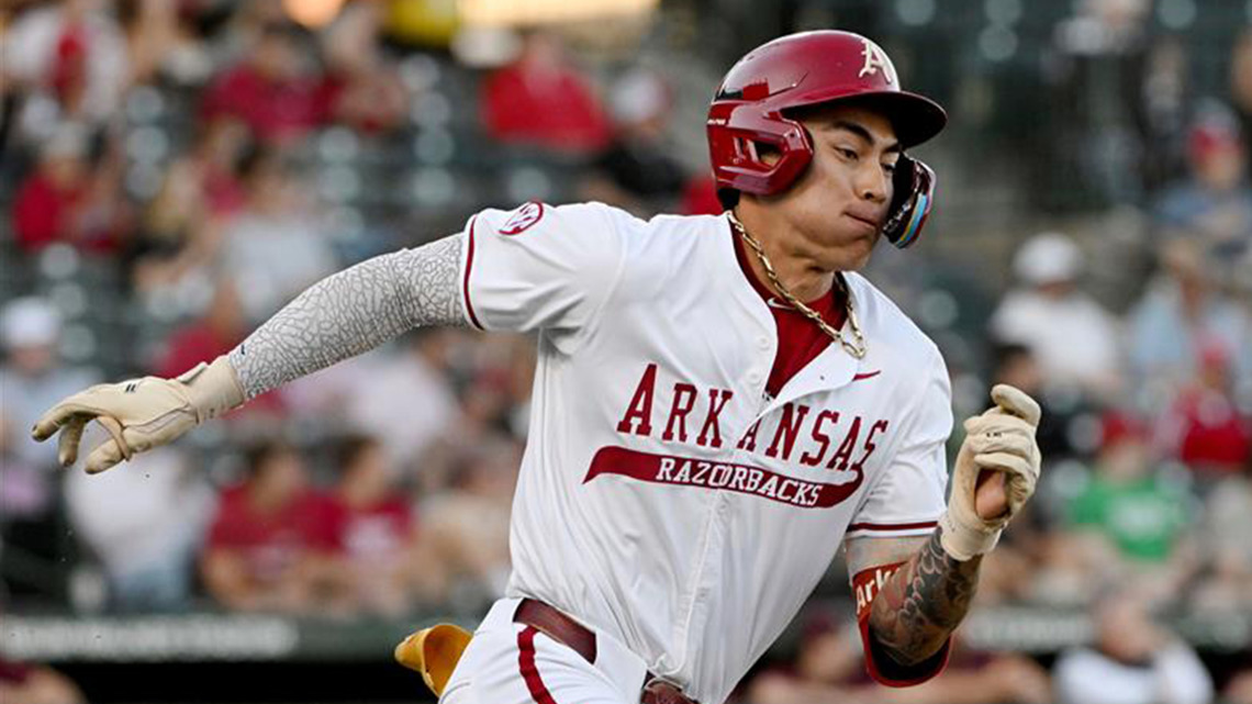 Arkansas falls to LSU in College World Series, 4-1 | thv11.com