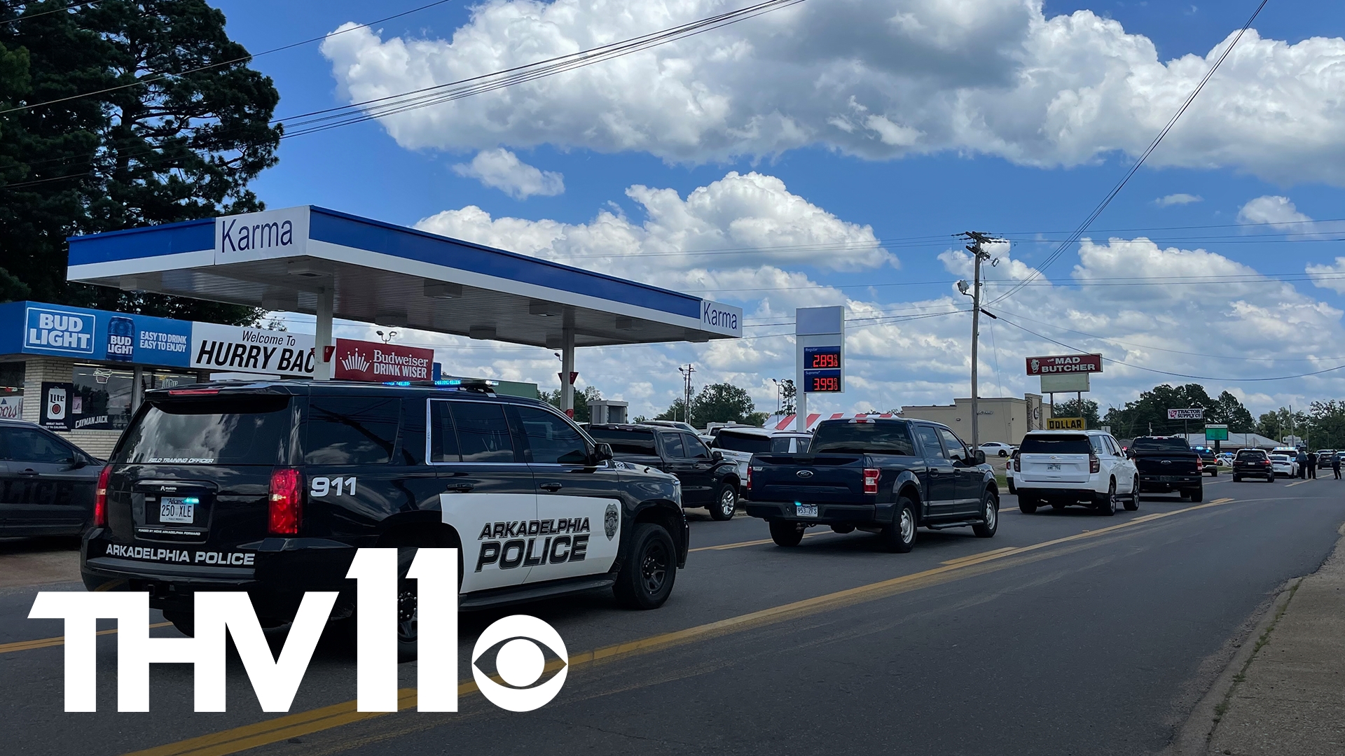 Multiple victims shot outside Arkansas grocery store, authorities ...