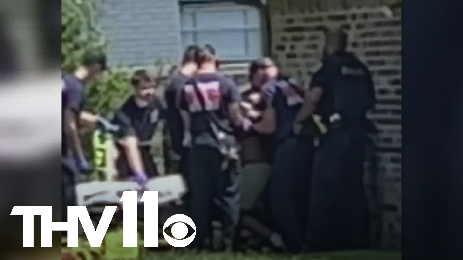 Witness Video: Arkansas man dies while in custody after on-foot pusuit ...
