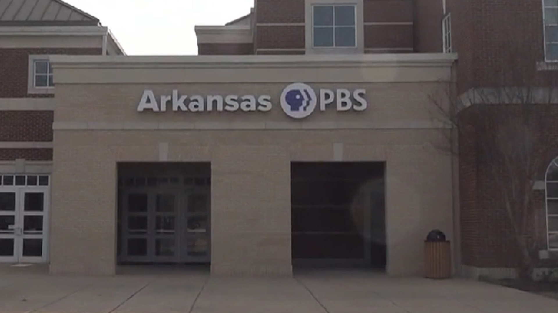 Arkansas public TV commission halts plan to split from PBS | What to ...