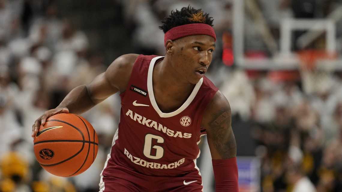 Arkansas basketball's Layden Blocker to enter transfer portal | thv11.com